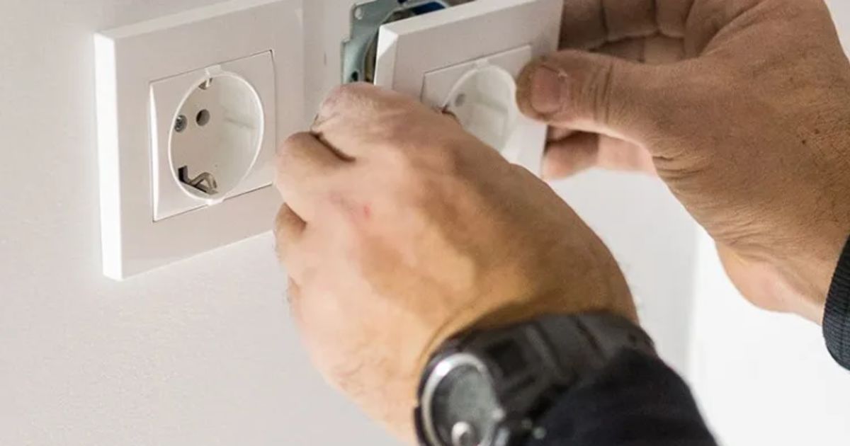 Installasjon av ny kurs 16A og stikkontakt – landsdekkende elektrikerkjede med fokus på smarte ...